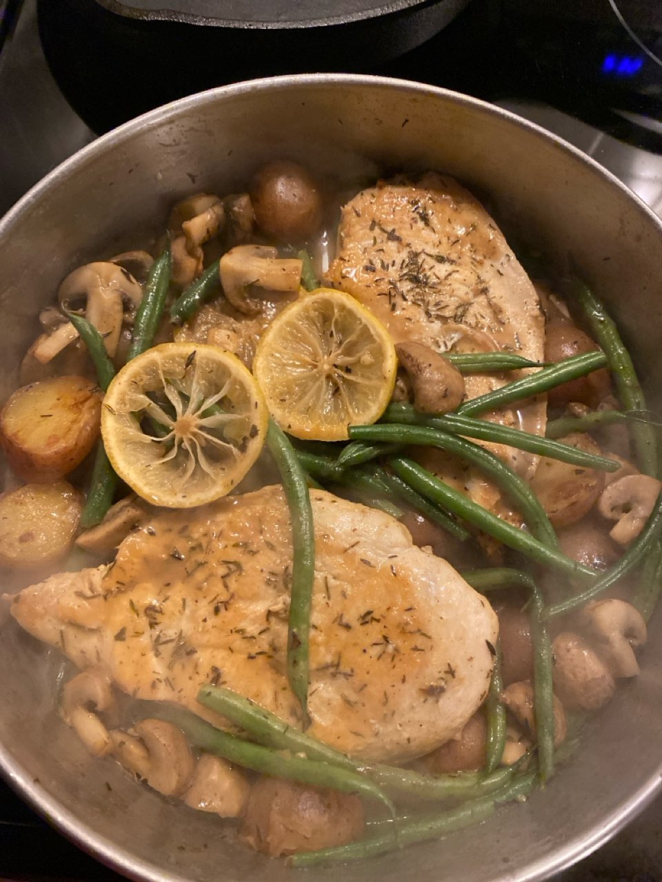Lemon Chicken Skillet Dinner: Directions, calories, nutrition & more ...