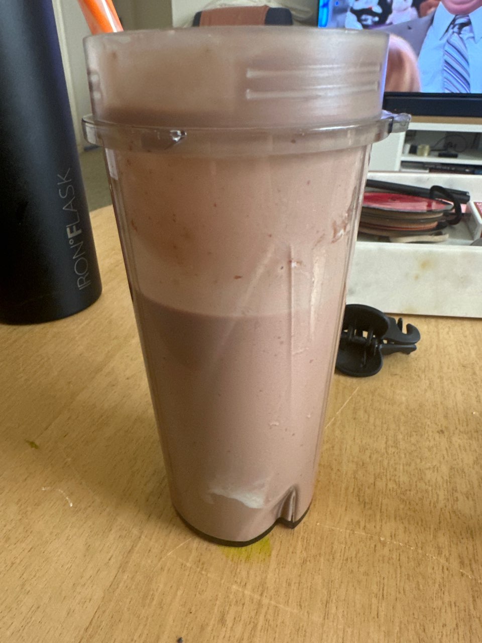 protein shake: Directions, calories, nutrition & more | Fooducate