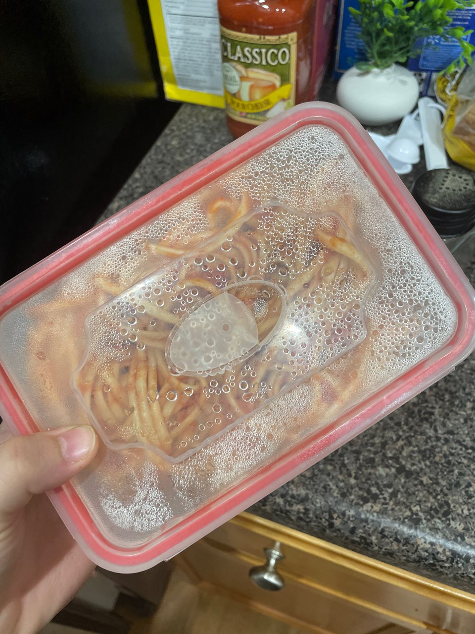 Spaghetti: Directions, calories, nutrition & more | Fooducate