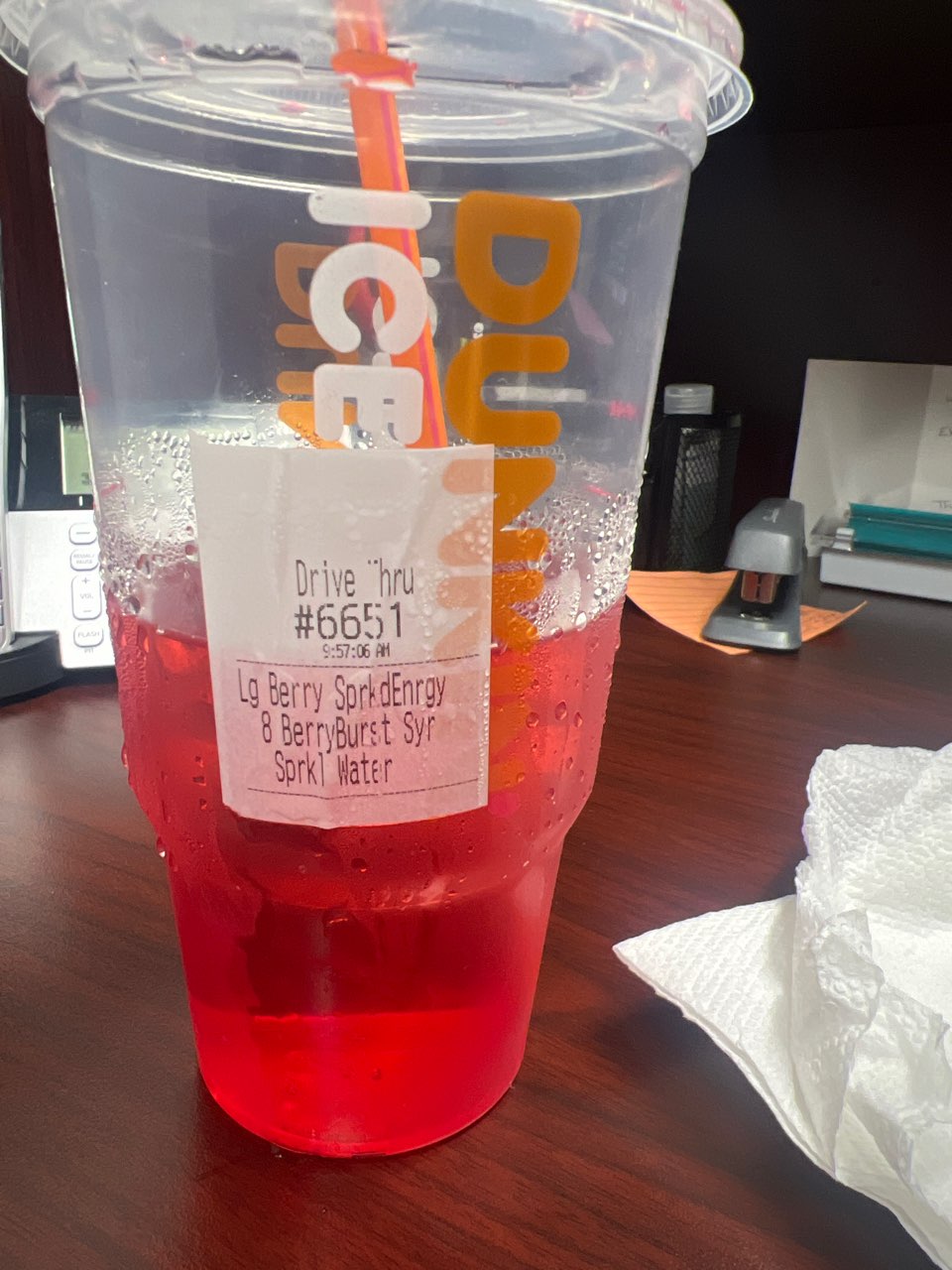 Dunkin Sparkd Energy: Directions, calories, nutrition & more | Fooducate