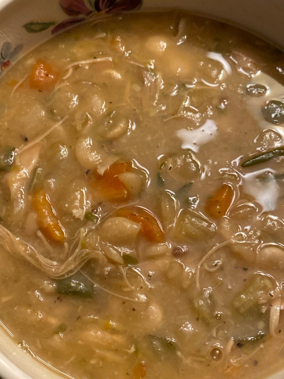 Chicken Lima Bean Soup: Directions, calories, nutrition & more | Fooducate