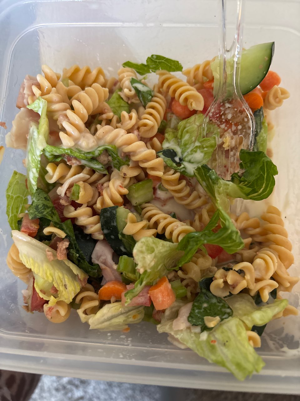 blt pasta: Directions, calories, nutrition & more | Fooducate