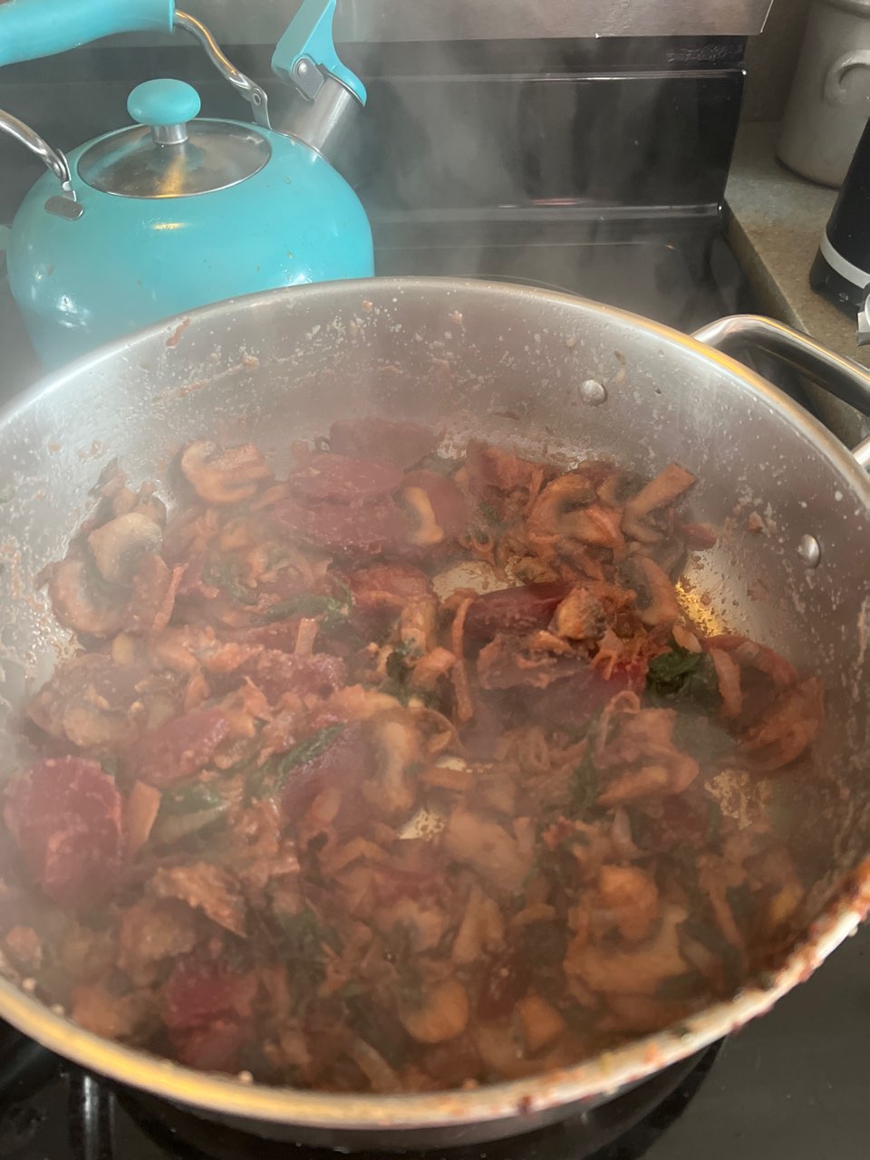 mushroom beet and spinach saute: Directions, calories, nutrition & more ...