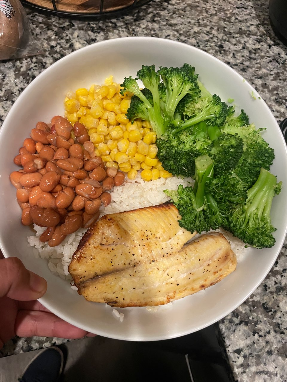 lemon pepper tilapia: Directions, calories, nutrition & more | Fooducate