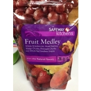 Safeway Fruit Medley: Calories, Nutrition Analysis & More | Fooducate