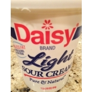 Daisy Light Sour Cream: Calories, Nutrition Analysis & More | Fooducate