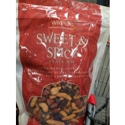 Wild Roots Sweet & Spicy Snack Mix: Calories, Nutrition Analysis & More ...