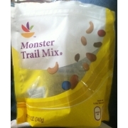 Giant Monster Trail Mix: Calories, Nutrition Analysis & More | Fooducate