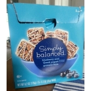 Simply Balanced Blueberry Acai Greek Yogurt Granola Bars: Calories ...