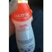 Lucerne Dairy Farms Milk: Calories, Nutrition Analysis & More | Fooducate