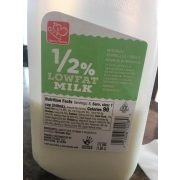 Harris Teeter Lowfat Milk: Calories, Nutrition Analysis & More | Fooducate