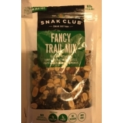 Snak Club Fancy Trail Mix: Calories, Nutrition Analysis & More | Fooducate