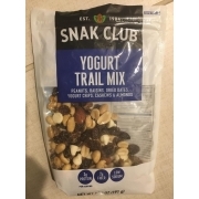 Snax Club Yogurt Trail Mix: Calories, Nutrition Analysis & More | Fooducate