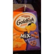 Pepperidge Farm Goldfish, Mix, Xtra Cheddar and Pretzel: Calories ...