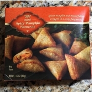Trader Joe's Mini Spicy Pumpkin Samosas: Calories, Nutrition Analysis ...