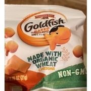 Goldfish Cheddar Cheese: Calories, Nutrition Analysis & More | Fooducate