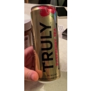 Truly Hard Seltzer: Calories, Nutrition Analysis & More | Fooducate