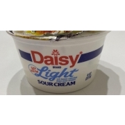 Daisy Sour Cream, Light: Calories, Nutrition Analysis & More | Fooducate