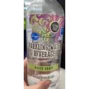 Kroger White Grape Sparkling Water Beverage: Calories, Nutrition Analysis & More | Fooducate