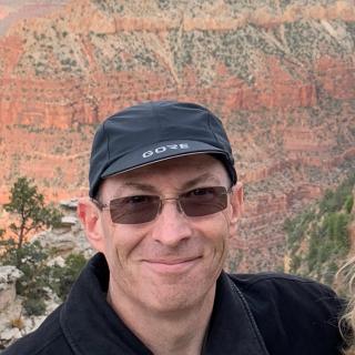 Trader Joe's Oven Crisp Crackers - Roasted Gorgonzola: Calories ...